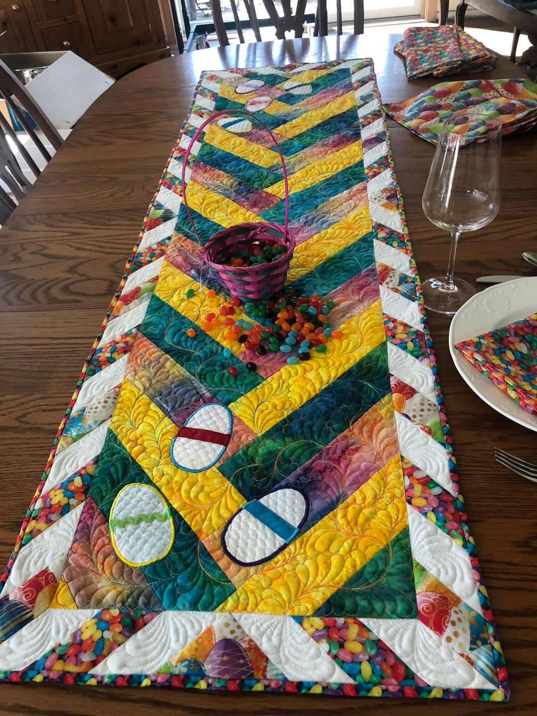 Easter Table Runner, Easter Egg Table Decor, Quilted Table Runner, Easter Decor, Holiday Table ...