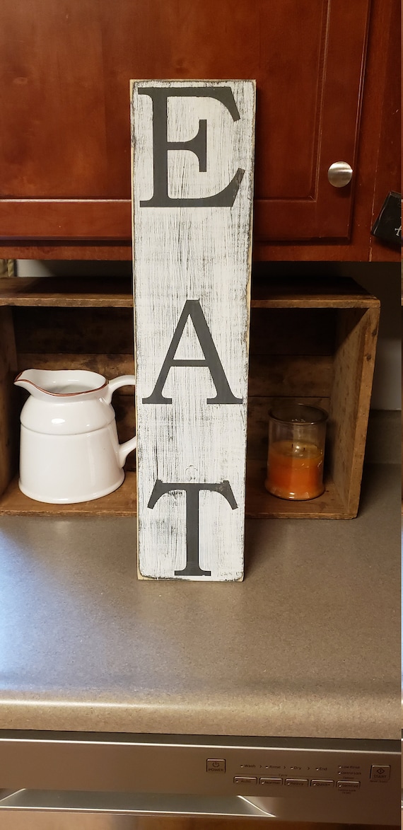 Tall Farmhouse Sign