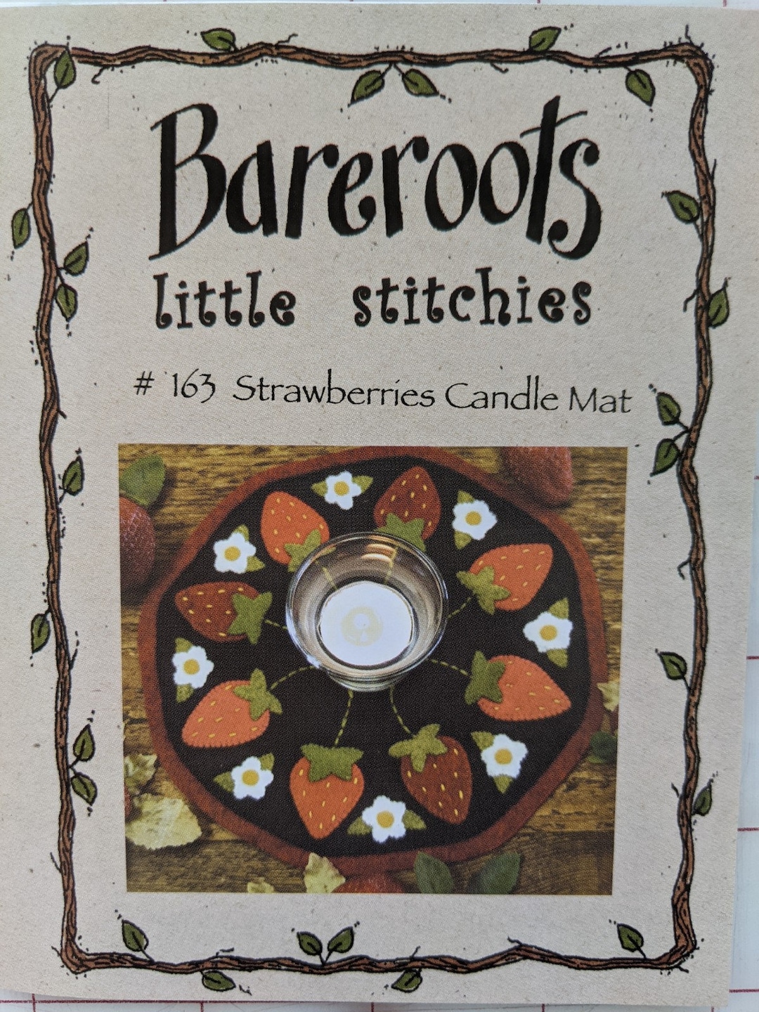 Bareroots Little Stitchies Pattern #163 - Strawberries Candle Mat - Etsy