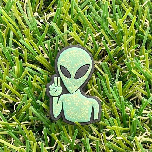 Blue Alien Croc Charms Video Game Croc Charms Fashion - Etsy