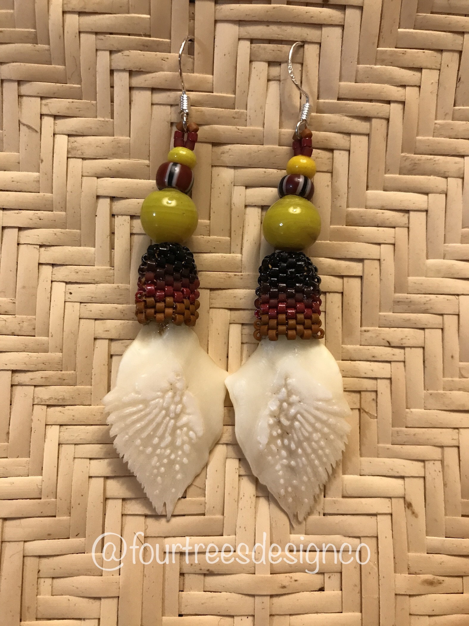 Beaded Alligator Gar Fish Scale Earrings - Etsy