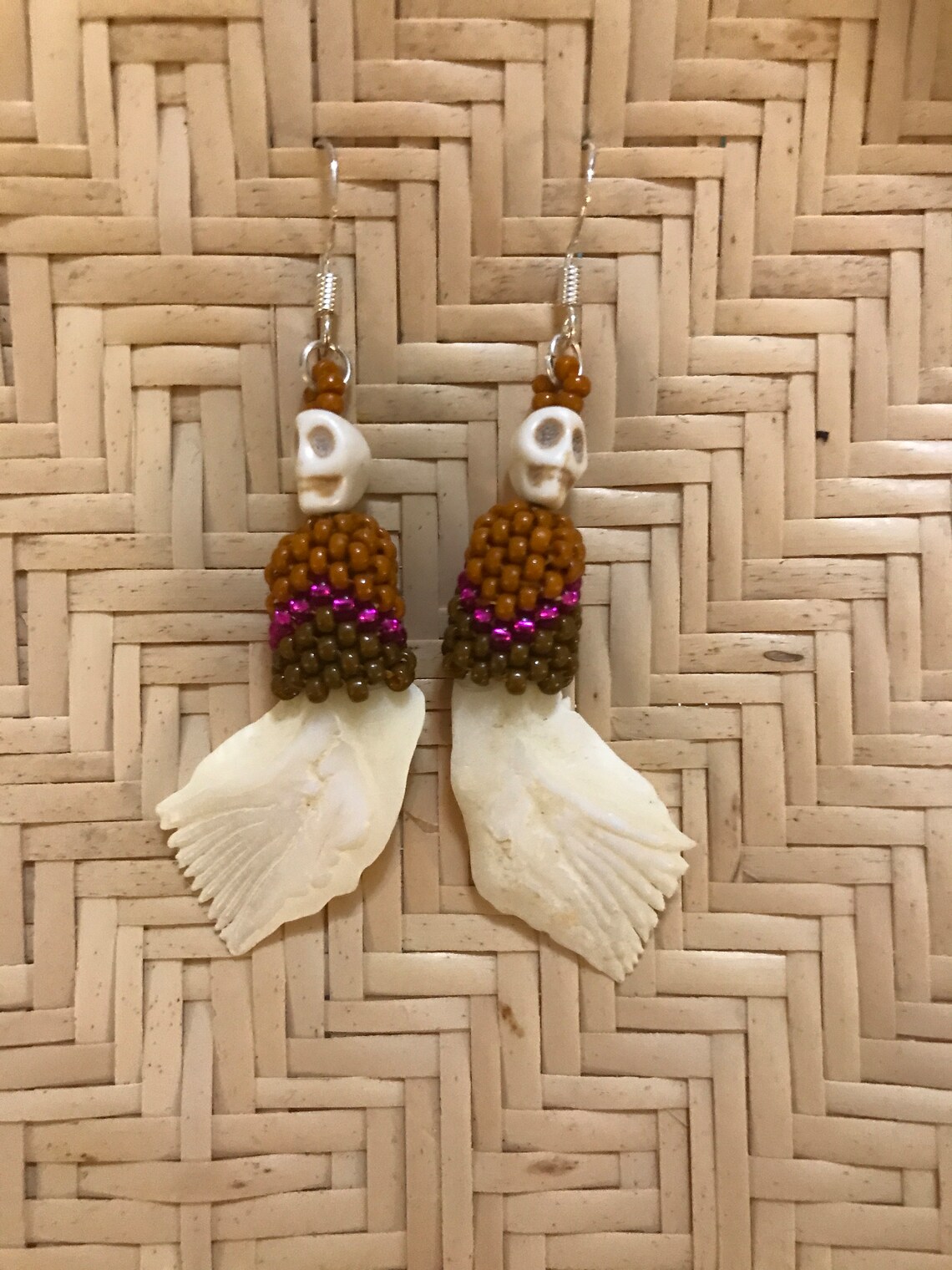 Beaded Alligator Gar Fish Scale Earrings - Etsy