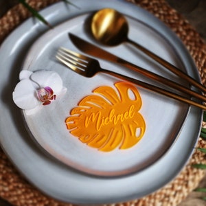 Monstera Leaf Wedding Place Cards: Tropical Table Decor - Etsy