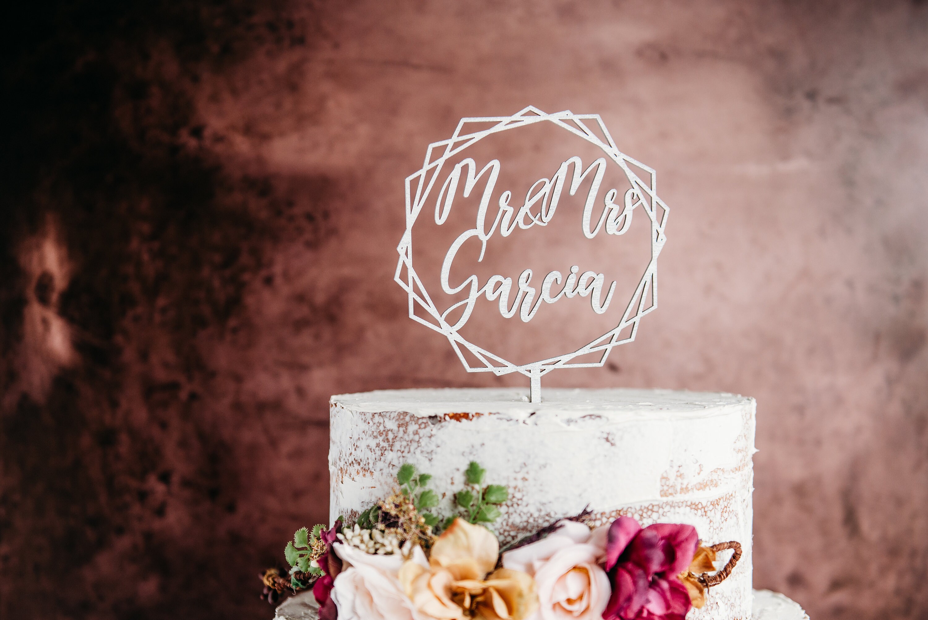Name wedding cake toppers 60 photos - Astyledwedding.com
