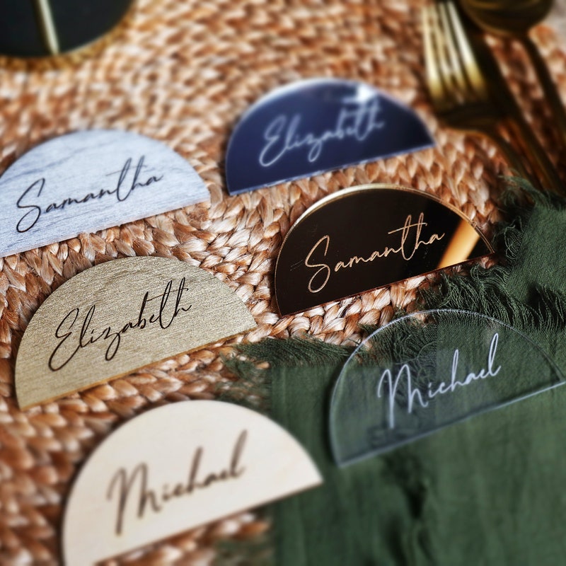 Circle Place Card - Etsy