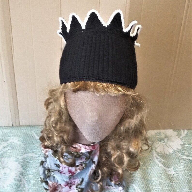 Chess Queen Cap / Original Ladies Cap / Warm Winter Cap - Etsy