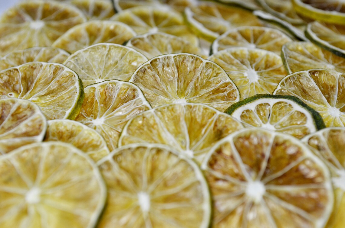 Lime Wheel - Cocktail Garnishes to BUY - Dried / Dehydrated Accessories ...