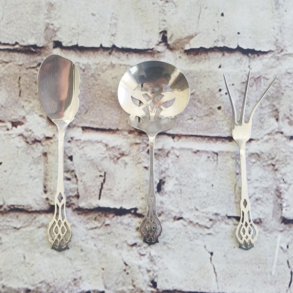 Bon Bon Server - Etsy