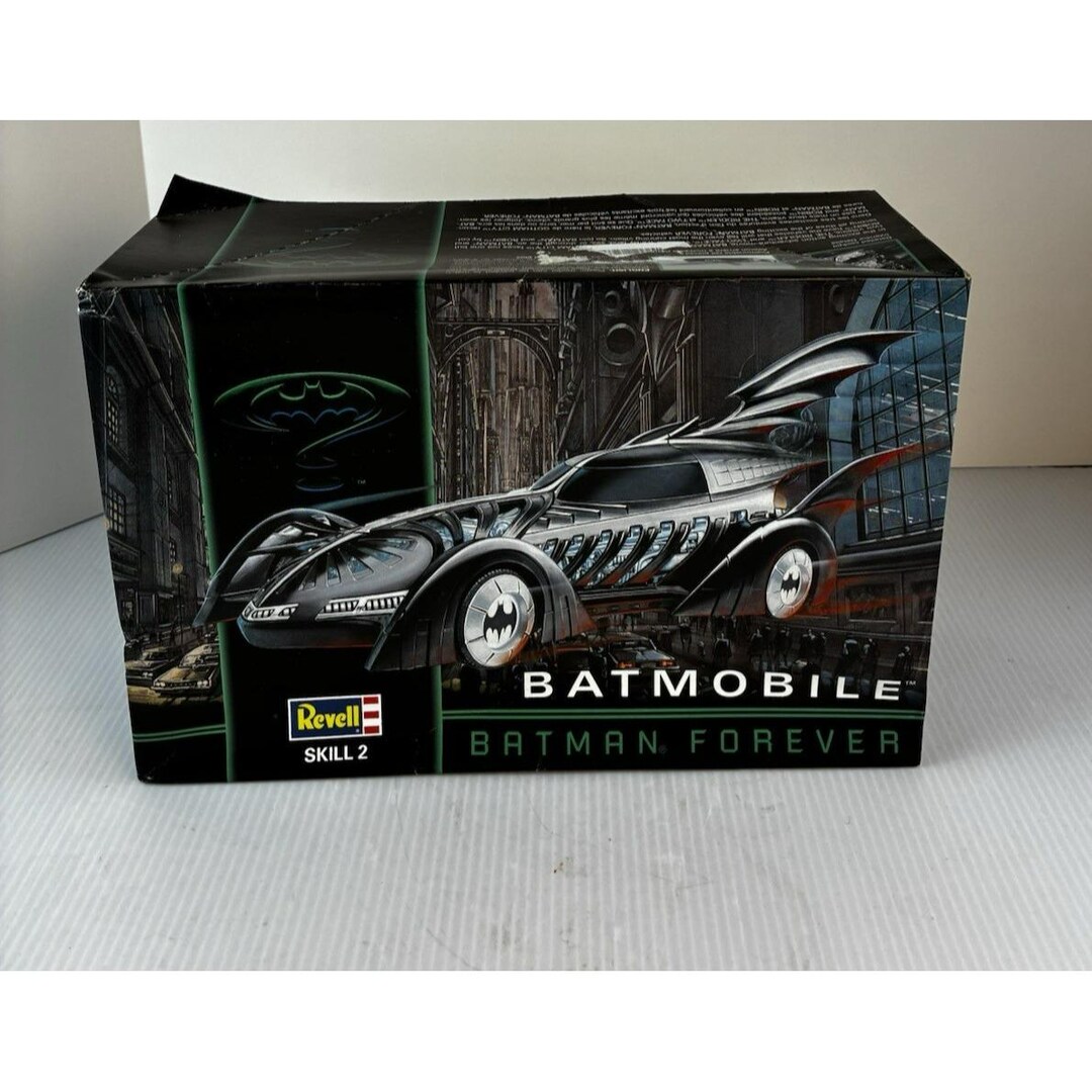 Revell Batmobile.. Batman Forever.. Kit...1/25 Scale..pre-owned..iob - Etsy