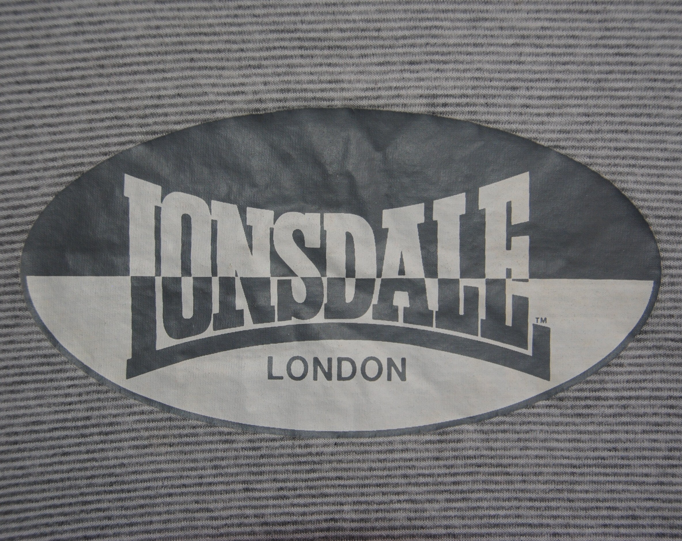 Vintage LONSDALE London 1990s Classic Striped T Shirt Size Large ...