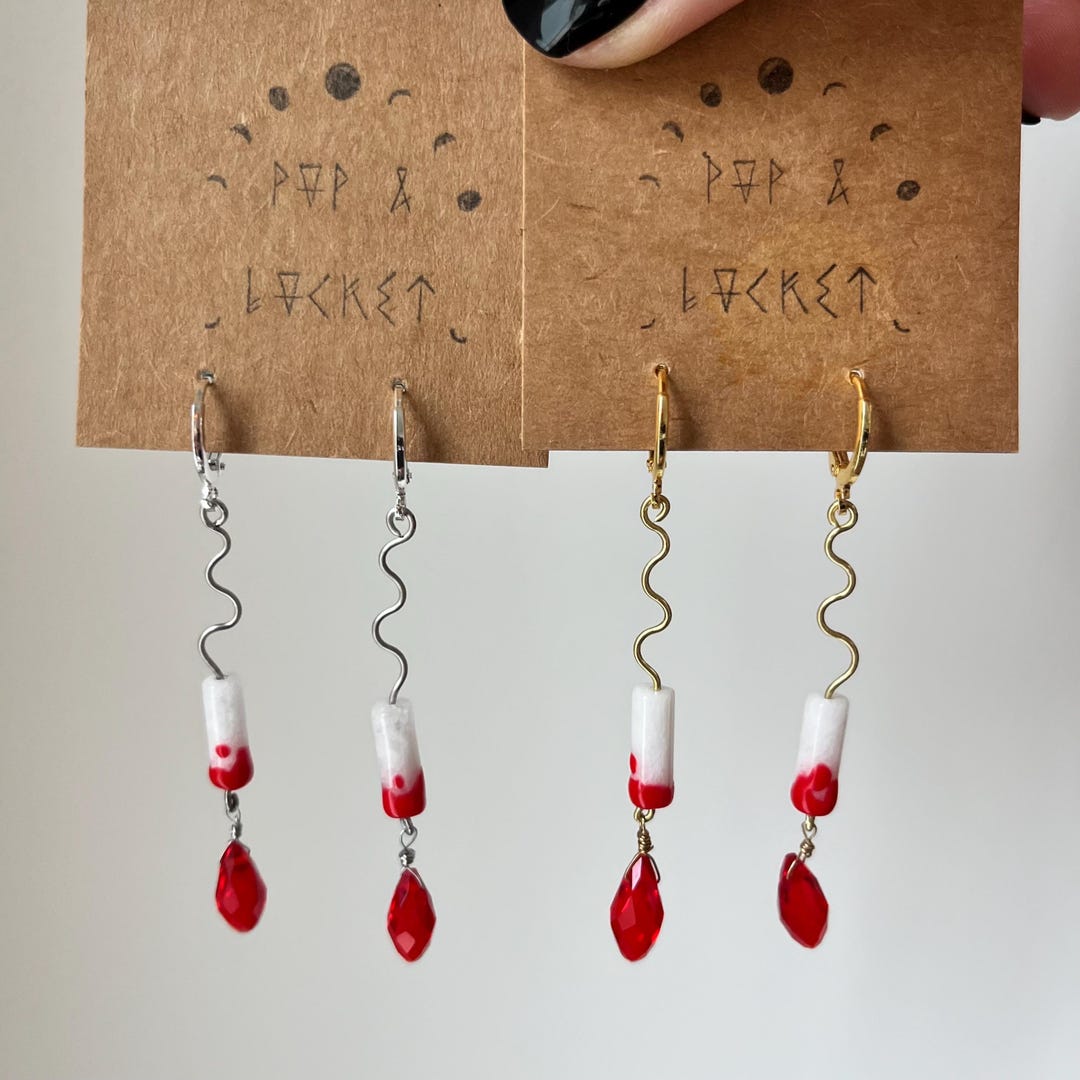 Tampon Earrings in Gold or Silver, Women Empowerment Earrings, Womens Rights Earrings - Etsy