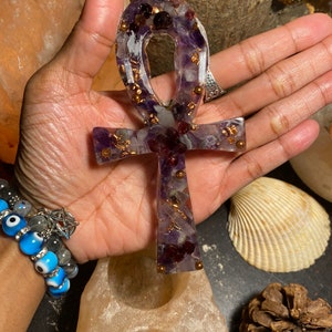Oya Ankh ~ Amethyst ~ Garnet ~selenite ~ Copper - Etsy