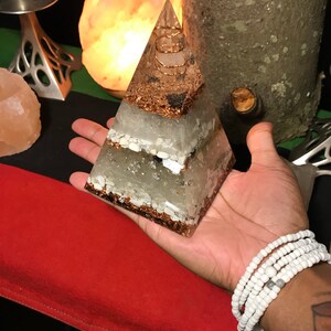 Stones of Heaven Orgone Pyramid ~ Azurite, Howlite, Selenite, Rainbow ...