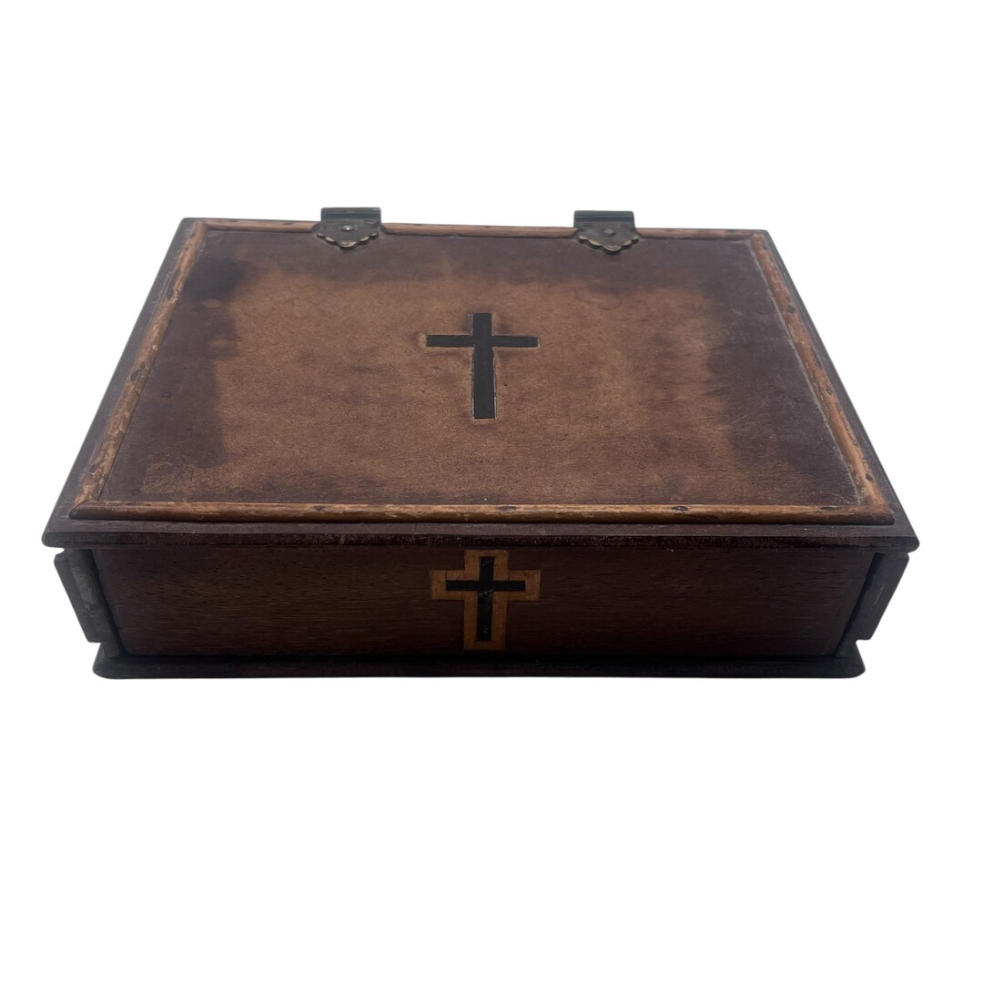 Antique Catholic Priest's Sick Visit Box - Last Rites Travelling Box ...