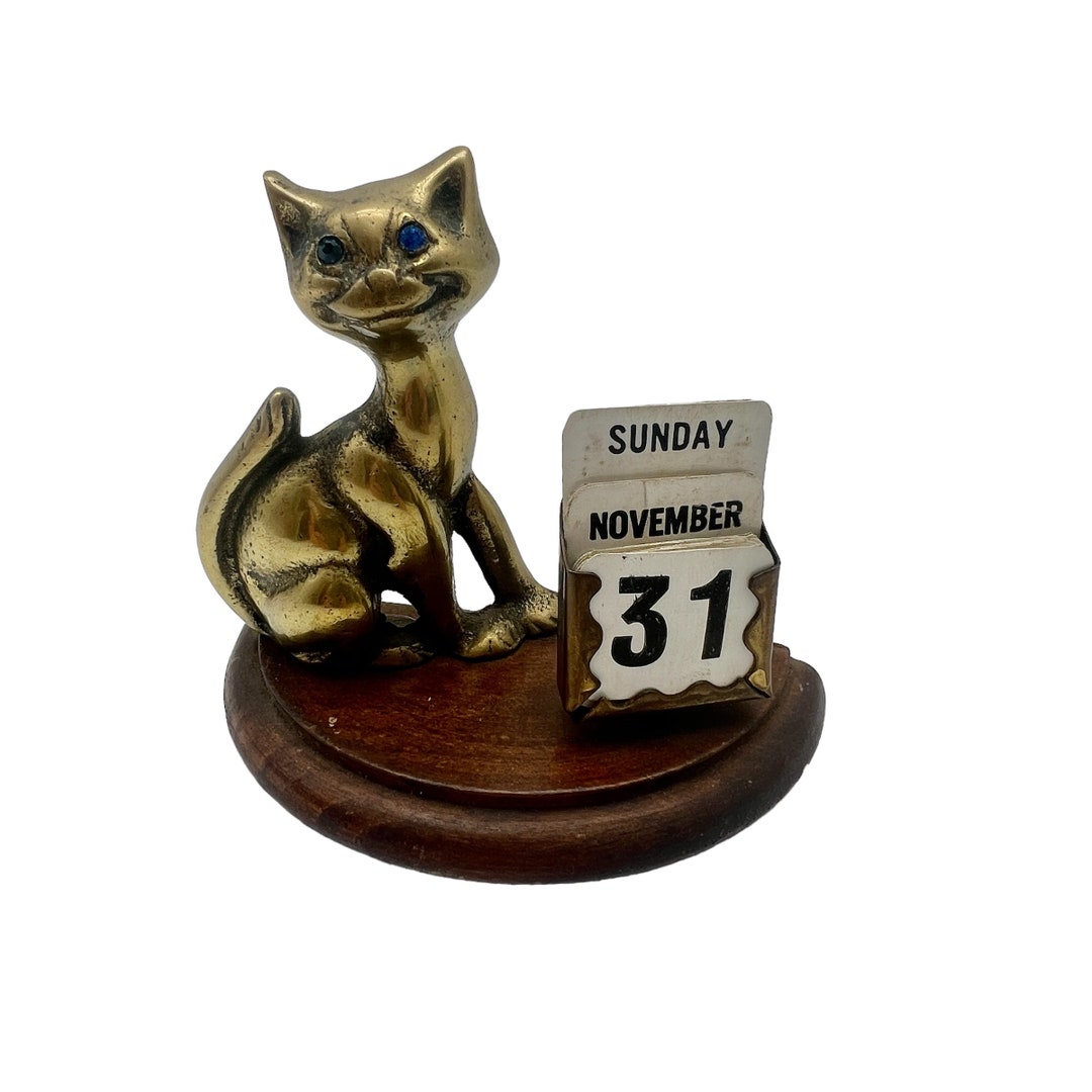 Vintage Cat Perpetual Calendar - Study Decor - Desk Decor - Home Decor ...