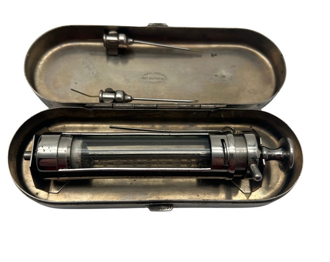 Antique Veterinary Syringe - Arnold & Sons LONDON - Medical Instrument ...