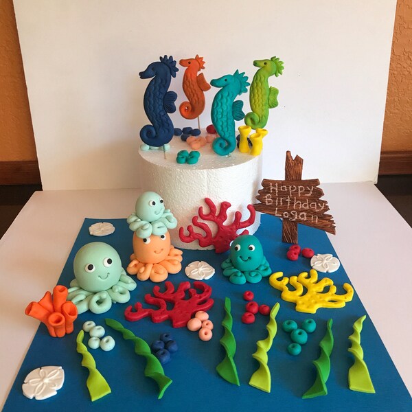 Seahorse Cake Topper - Etsy