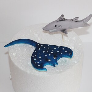 Fondant Shark and Stingray Cake Fondant Decoration Underwater Theme ...