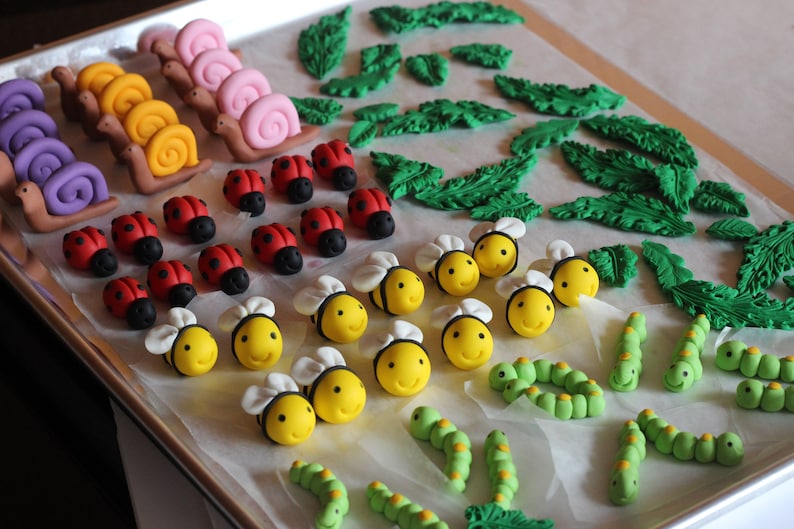 Fondant 3D Lady Bugs Snails Bees Ctrepillars Daisy Flowers - Etsy