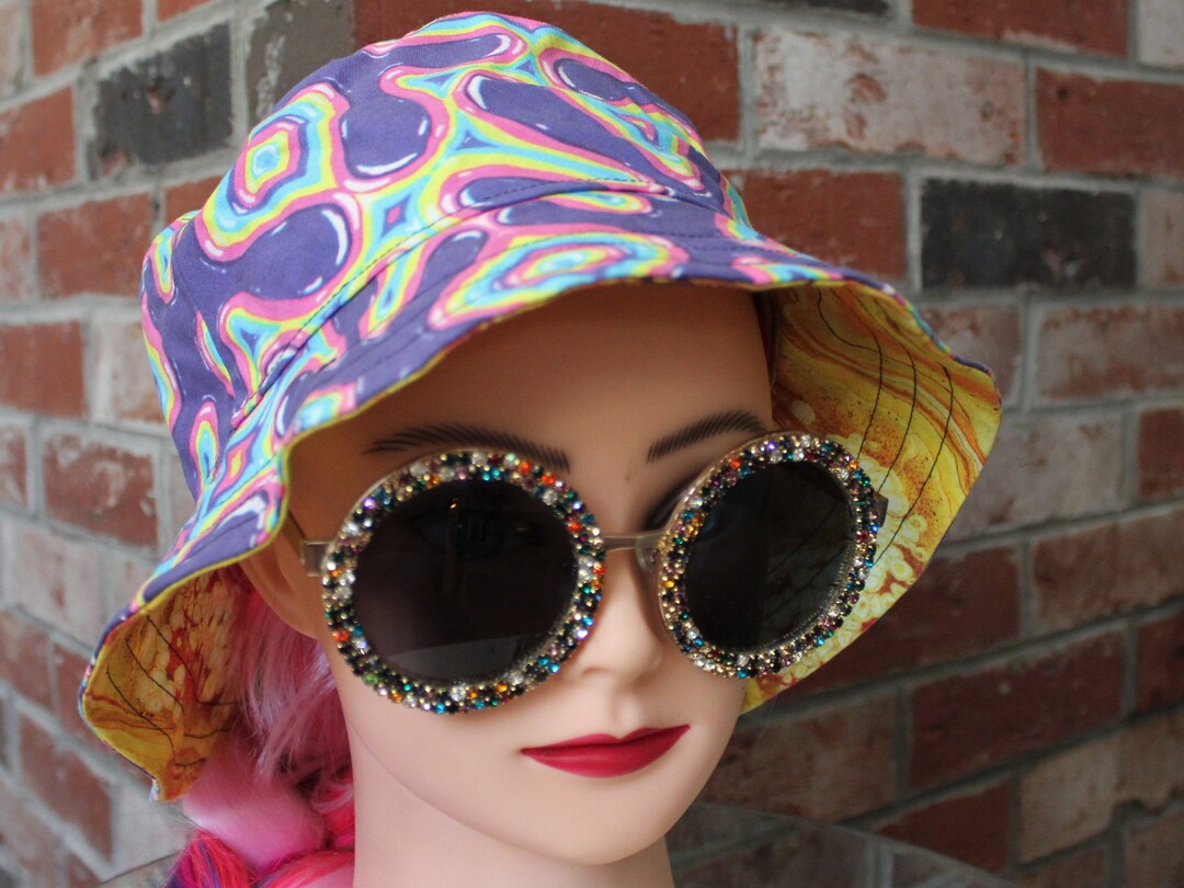 Psychedelic Print Reversible Bucket Hat Size 7.25 Med - Small - Unique ...