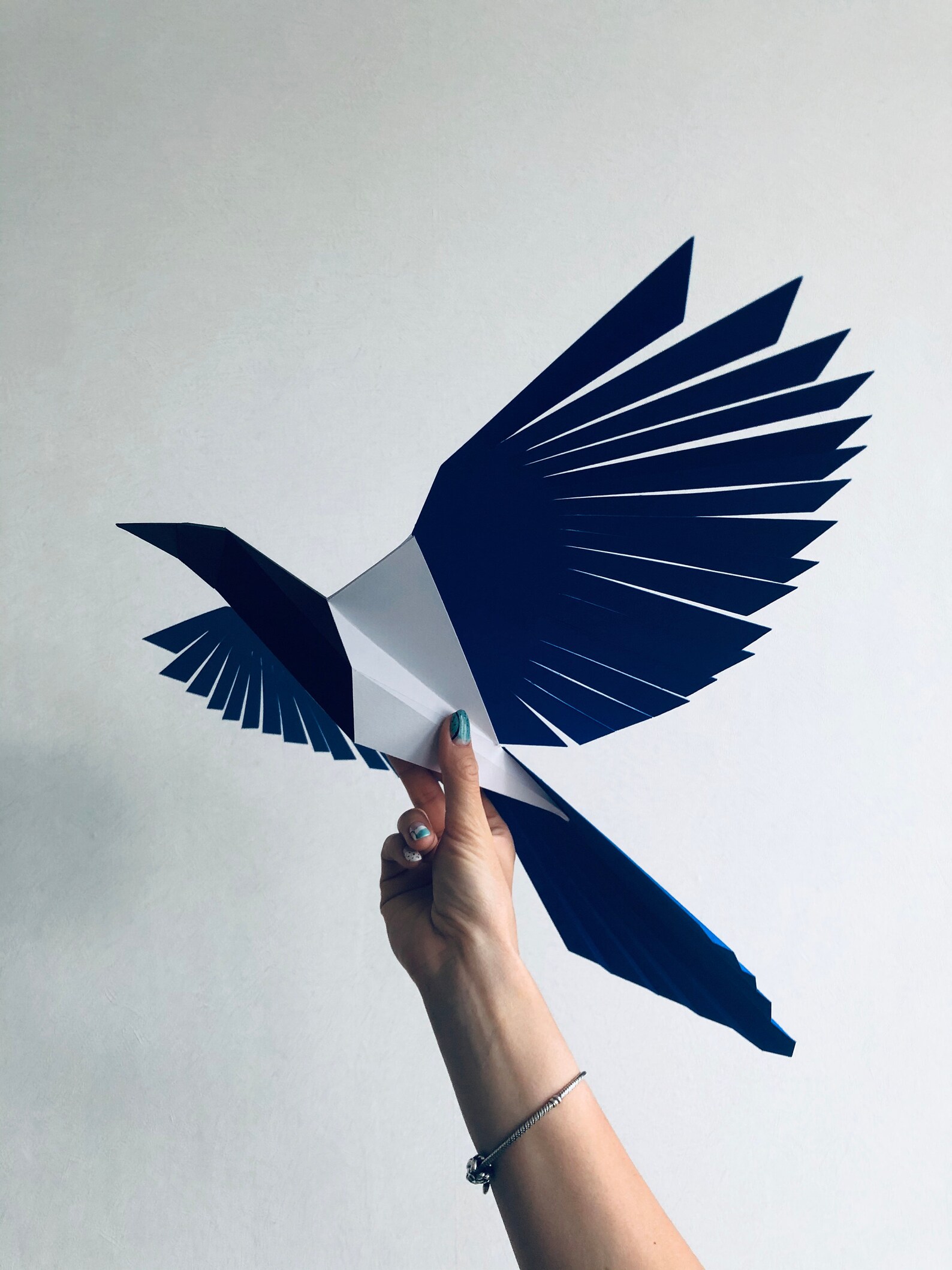 Magpie Make your own paper bird on fly Geometric bird Low | Etsy