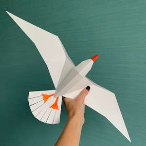 Low Poly Seagull Papercraft: DIY Geometric Bird Sculpture (PDF Template ...
