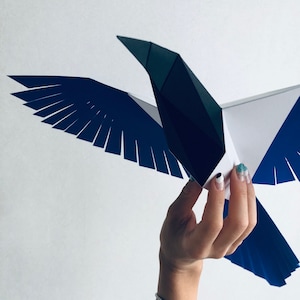 Geometric Magpie Papercraft Sculpture – DIY 3D Bird (PDF Pattern) - Etsy