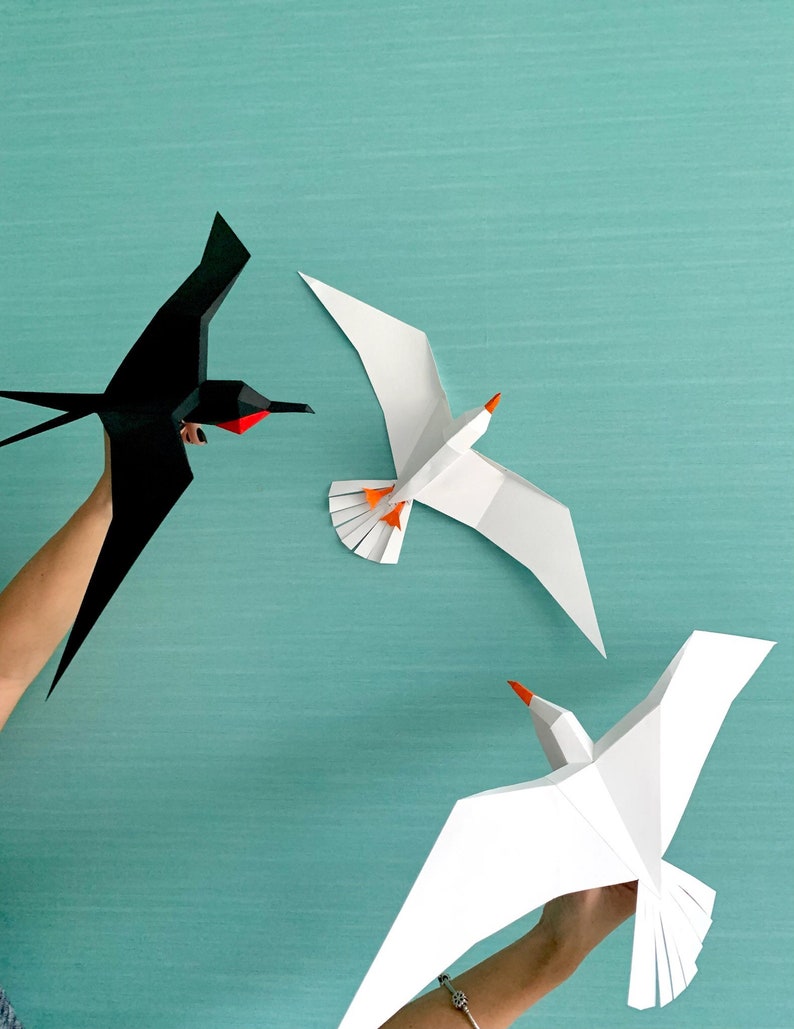 Low Poly Seagull Papercraft: DIY Geometric Bird Sculpture (PDF Template ...