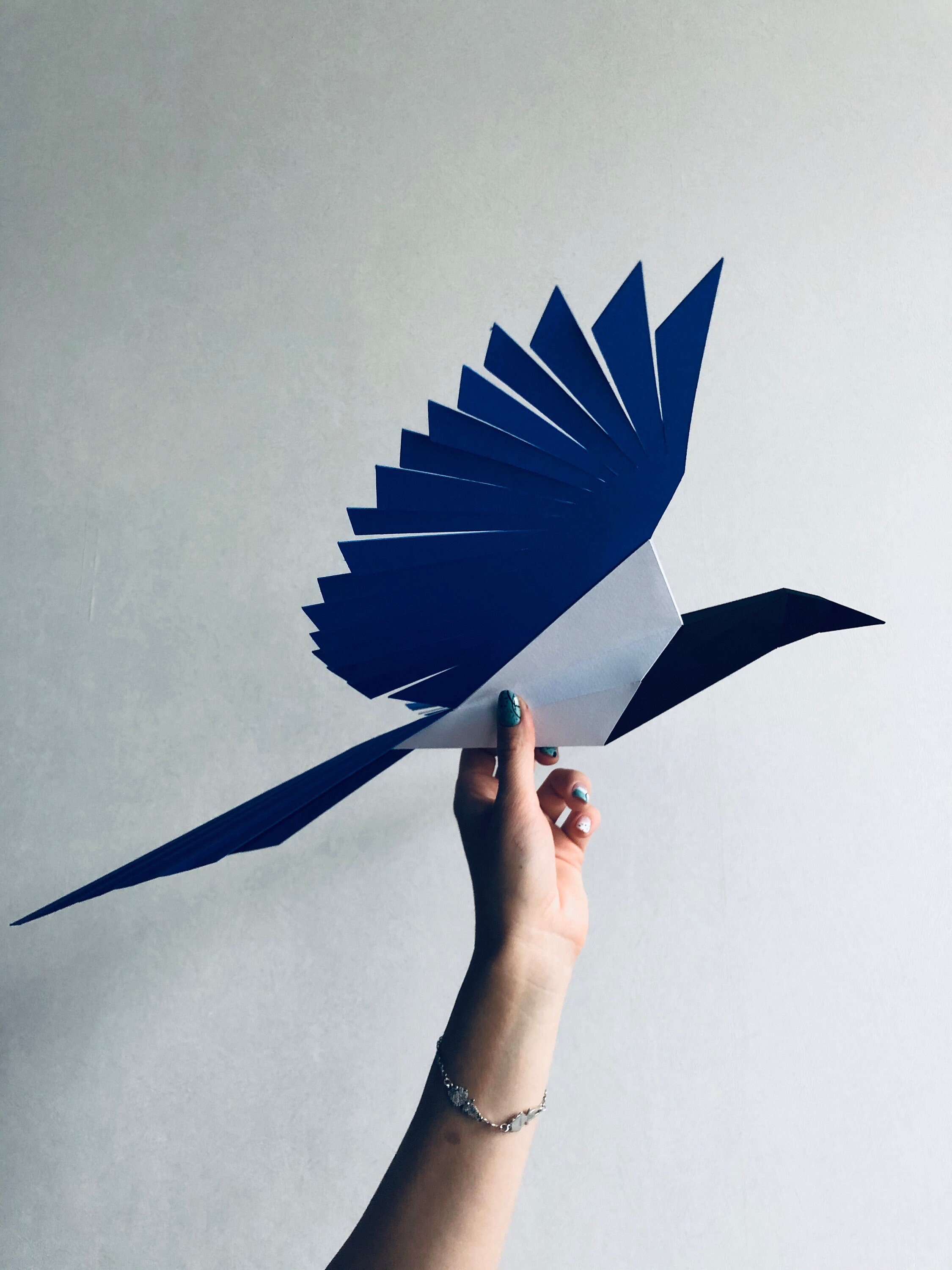 Geometric Magpie Papercraft Sculpture – DIY 3D Bird (PDF Pattern) - Etsy