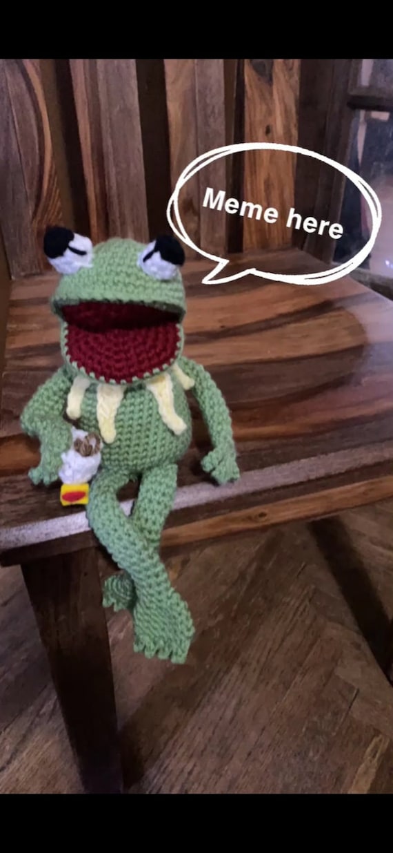 Frog Hand Memes Funny Frogs. Hand Drawn Cartoon Style Seamless...