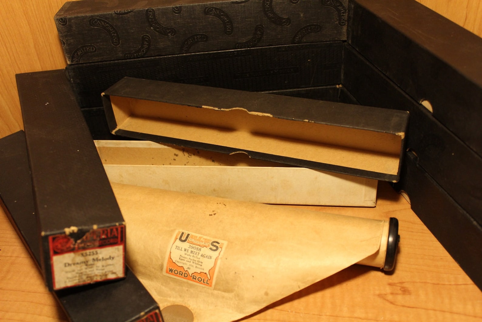 Antique Player Piano Rolls~ Song Word Rolls ~ Music Rolls ~ US the Best ...