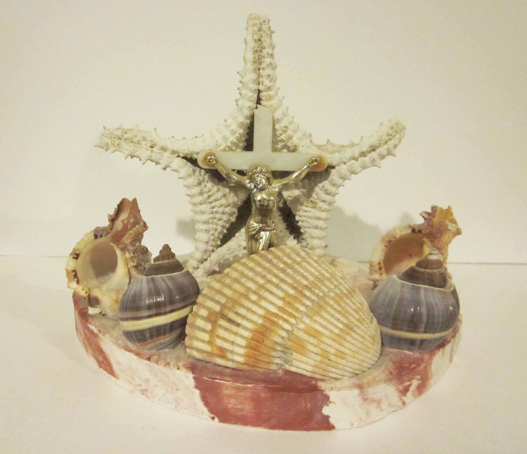 MCM Kitschy Shell Art With Jesus on the Cross Shrine and Swirled ...