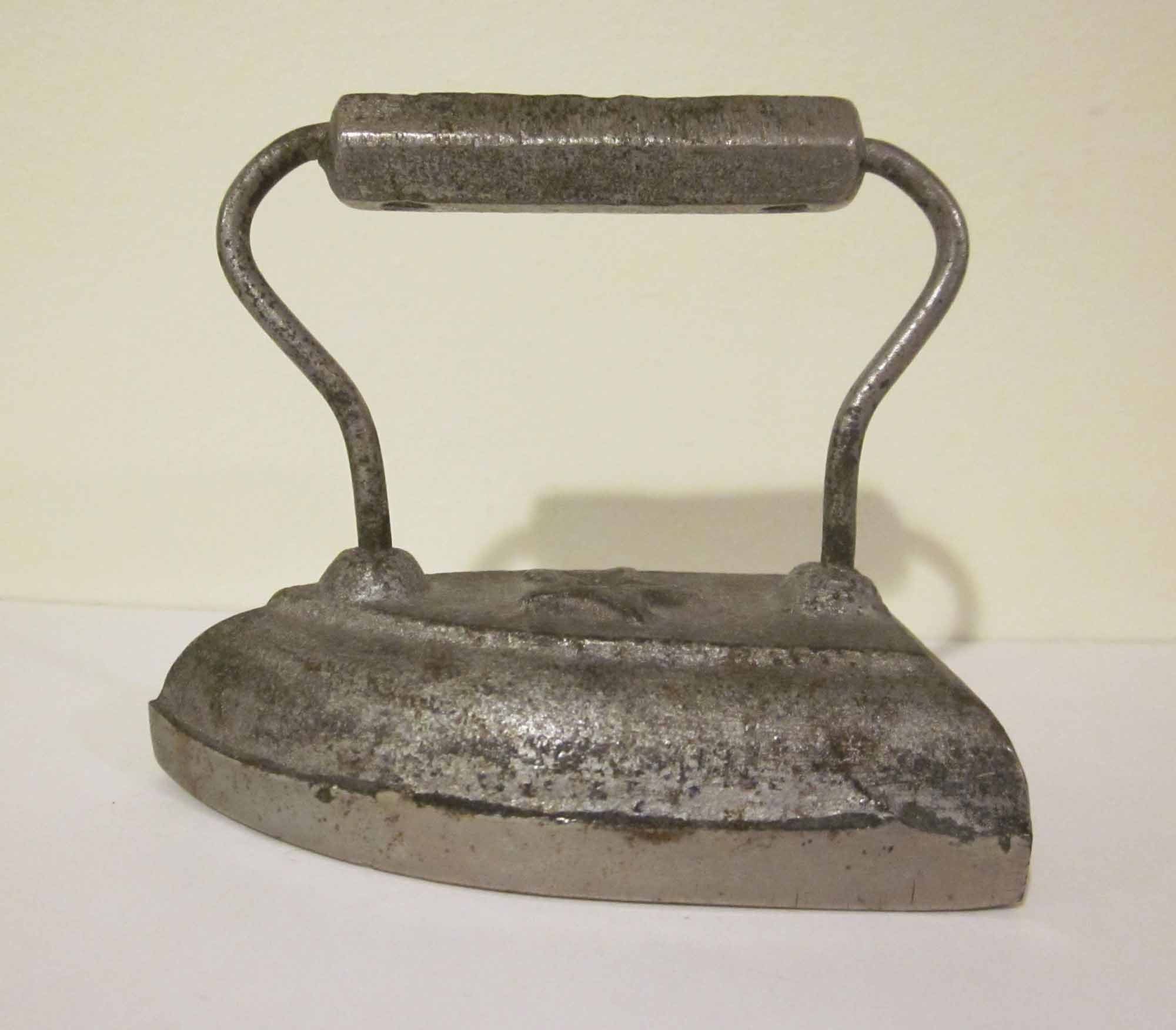 Early Salesman's Sample Toy Geneva, Illinois Sad Iron From the W.H ...