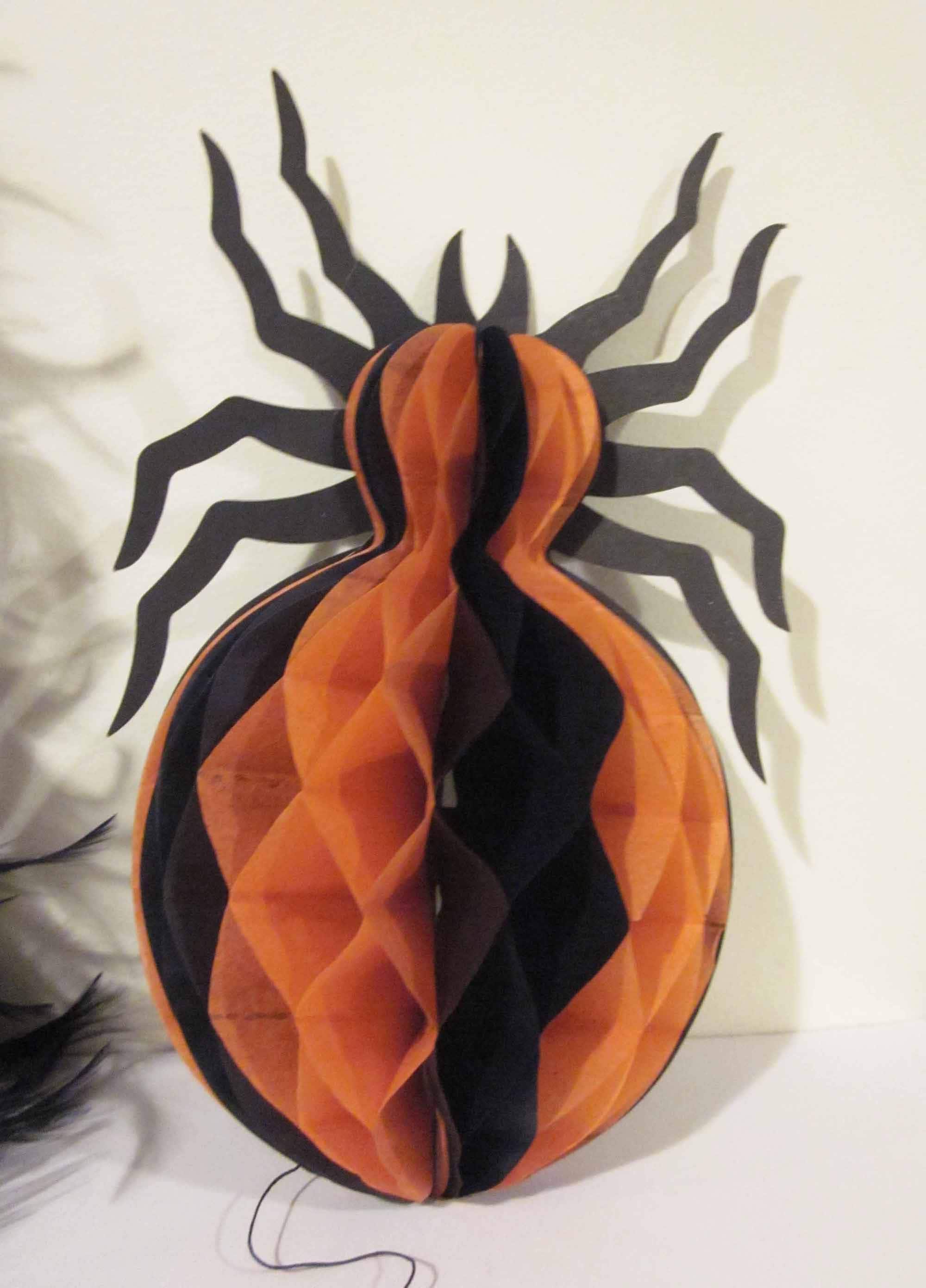 Party Décor Vintage Spider Halloween Honeycomb Tissue Paper Decoration ...