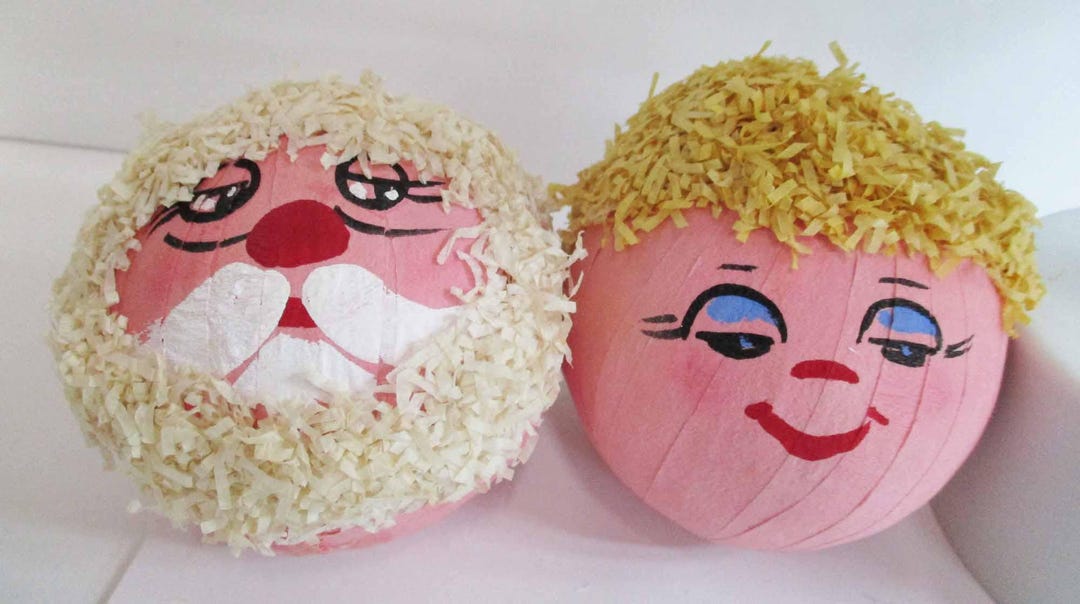 HOLD Vintage Christmas Charles Gregor Hand Painted Surprise Balls Santa ...