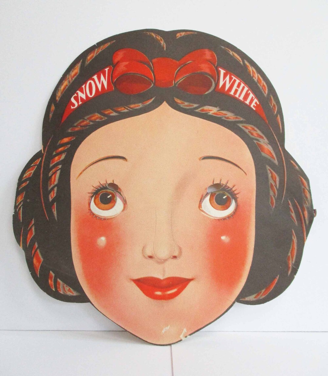Walt Disney Enterprises Snow White Paper Par-t- Mask by Einson-freeman ...
