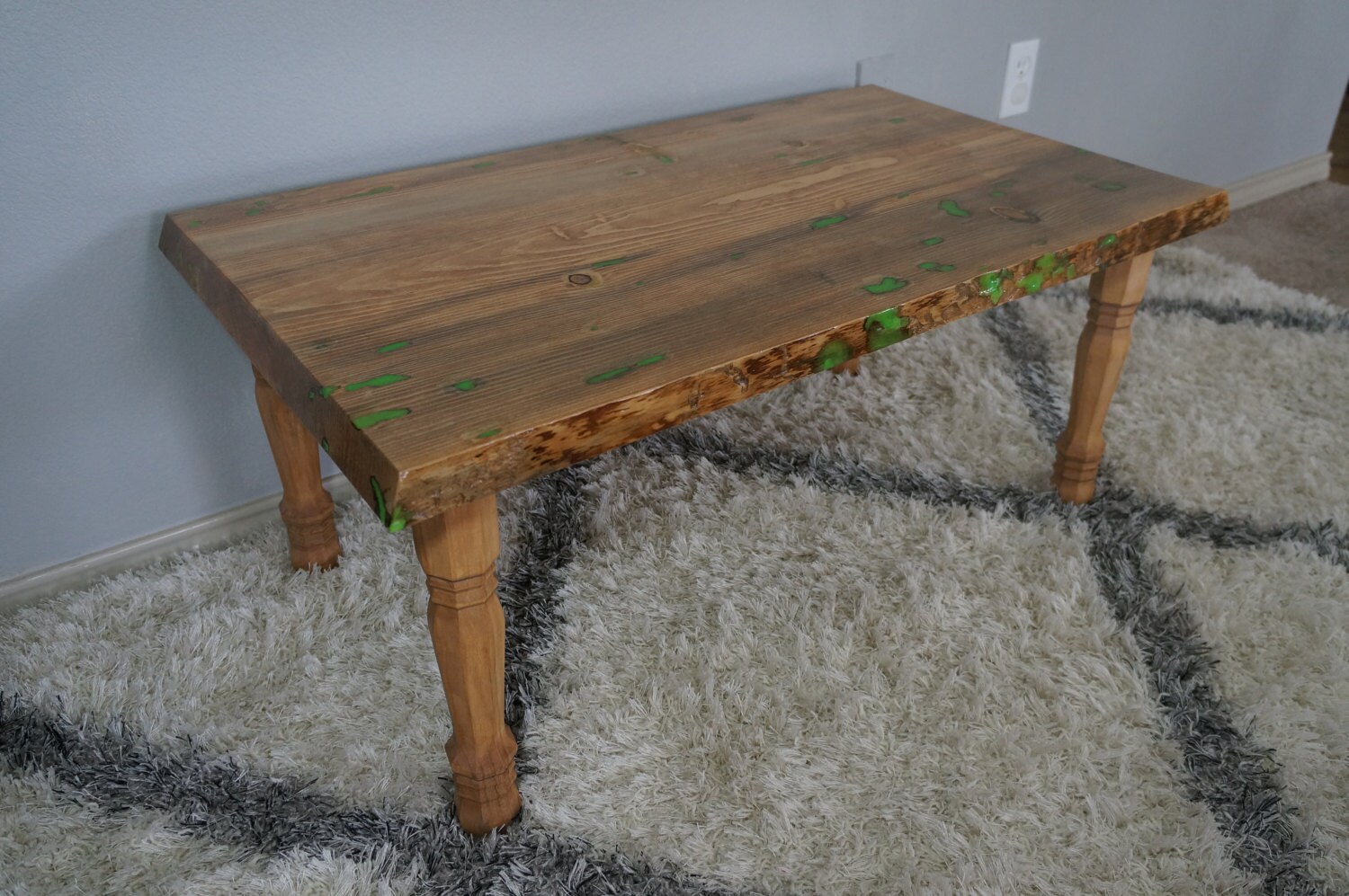 Green Glowing Epoxy Resin Coffee Table - Glow in the Dark Perfect for ...