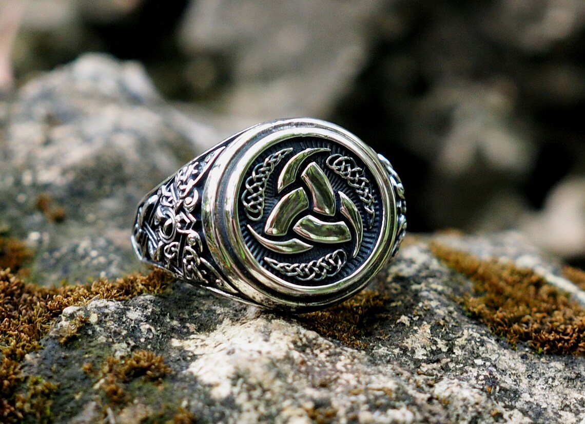 Odin's Horn Ring Triple Horn of Odin Ring Viking Ring - Etsy