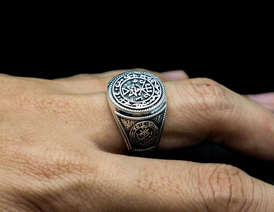 Lilith Sigil Ring Goetia seal amulet Ring Sigil Of Lucifer | Etsy