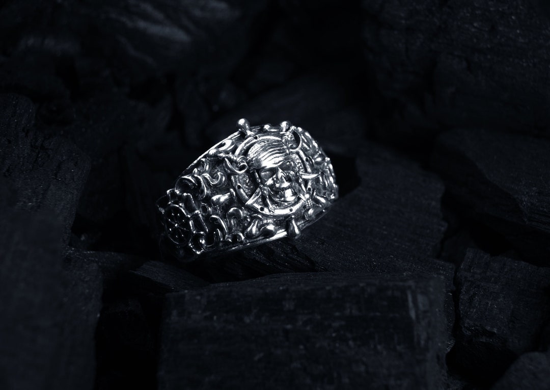 Pirate Ring, Pirate Skull Ring, Skull Ring, Ship's Wheel Ring Pirate ...