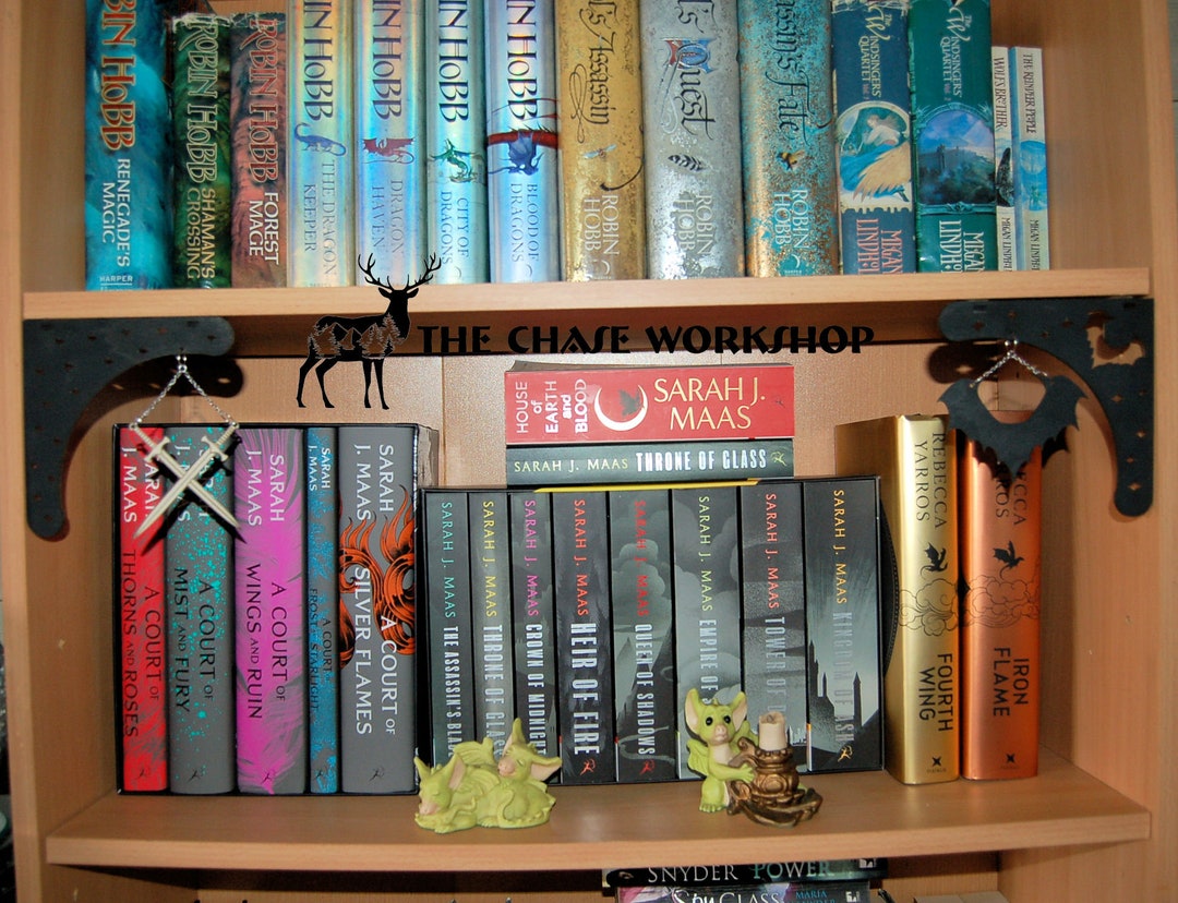 Fantasy Book Shelf Corner Decoration Bat Wings Stars - Spice up Your ...