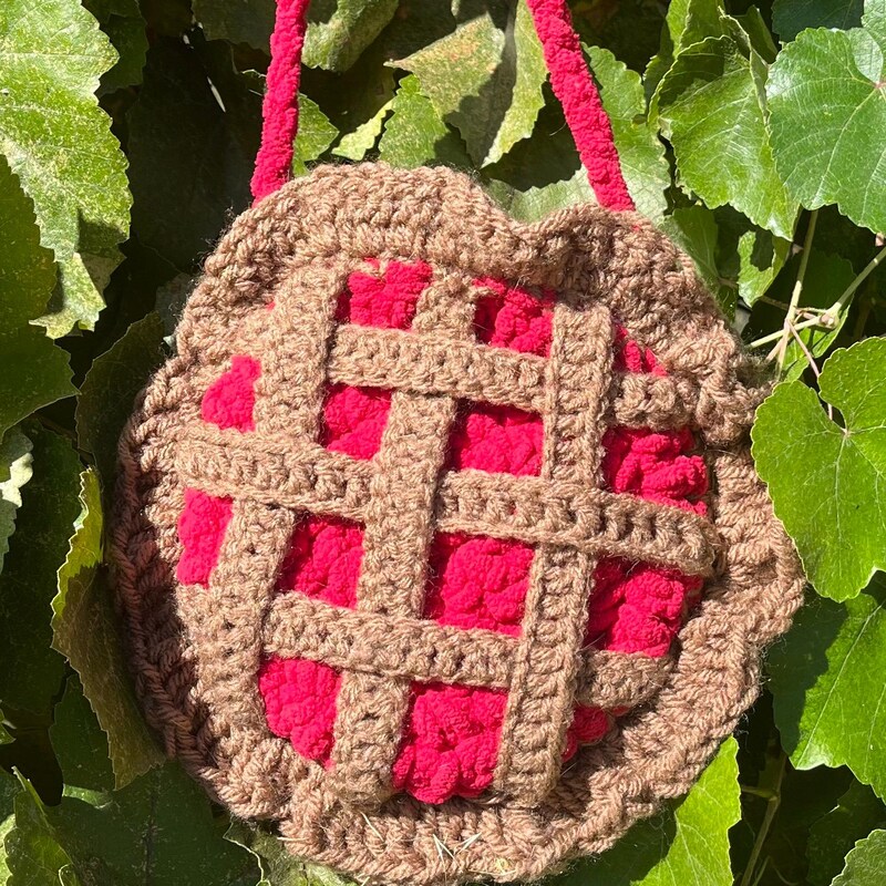 Crochet Cherry Pie - Etsy