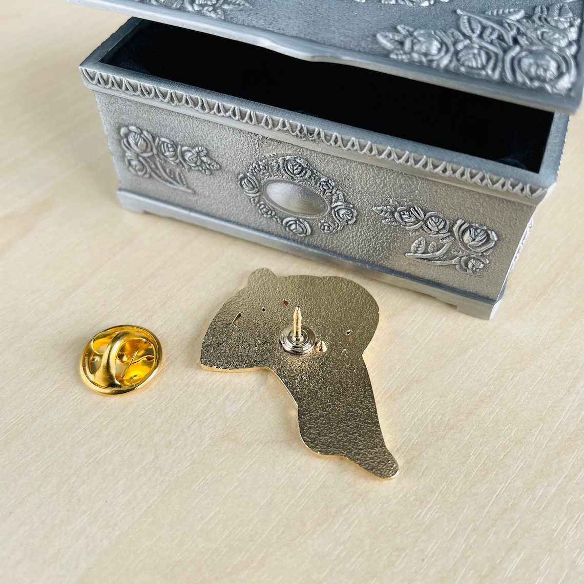 Nice Gift Green Leaf Elven Pin Leaf of Lorien Pin LOTR - Etsy