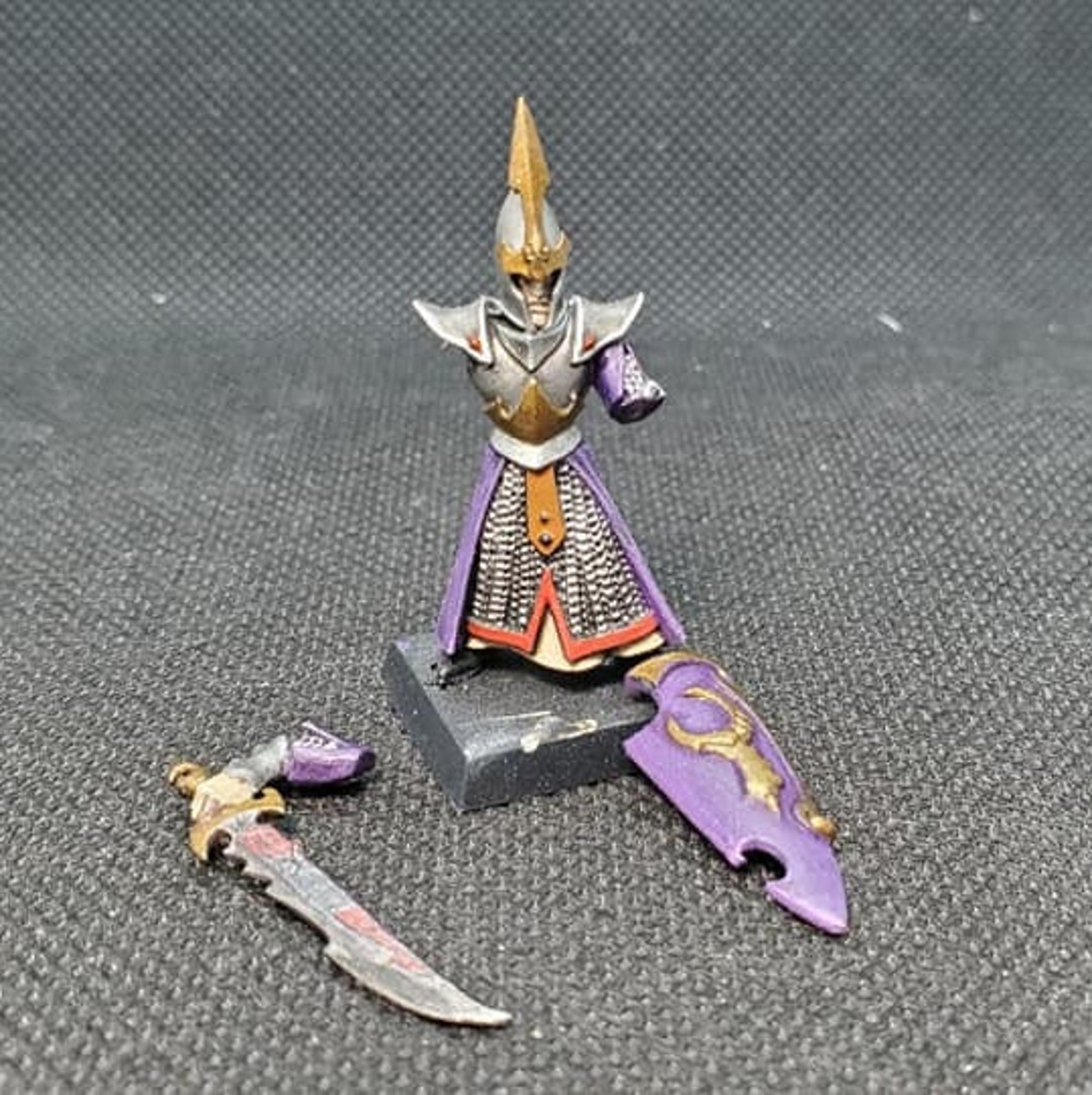 Dark Elf Miniature Tower Shield Warhammer Bits Custom - Etsy