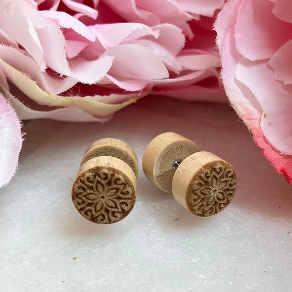 Fake Plugs - Etsy