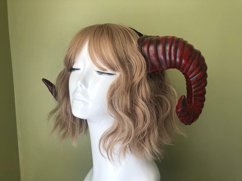 Black Red Huge Horn Forest Gothic Demon Nymph Ram Horn Headdress ...