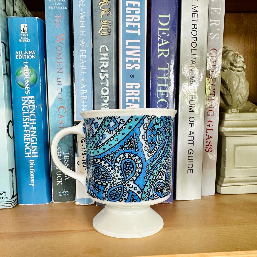 Vintage Pedestal Blue Paisley Coffee Cups - Etsy