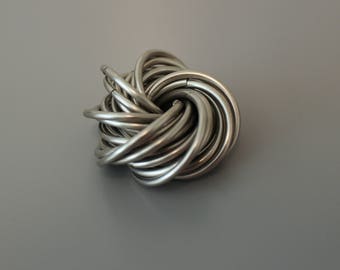 Mobius Ball Ring Figet Size Small - Etsy