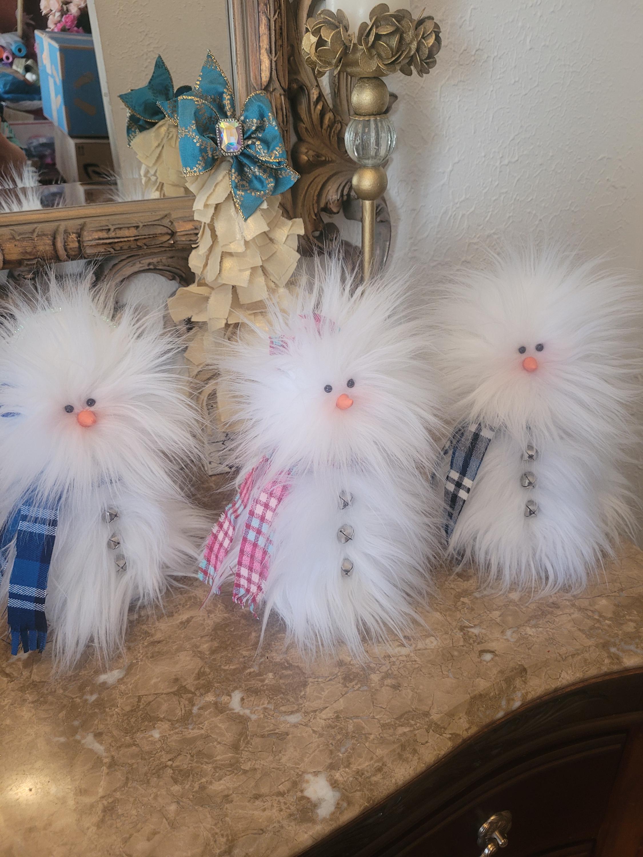 XL Frazzled Snowman Decor: Plaid Scarf, Removable Glasses - Etsy