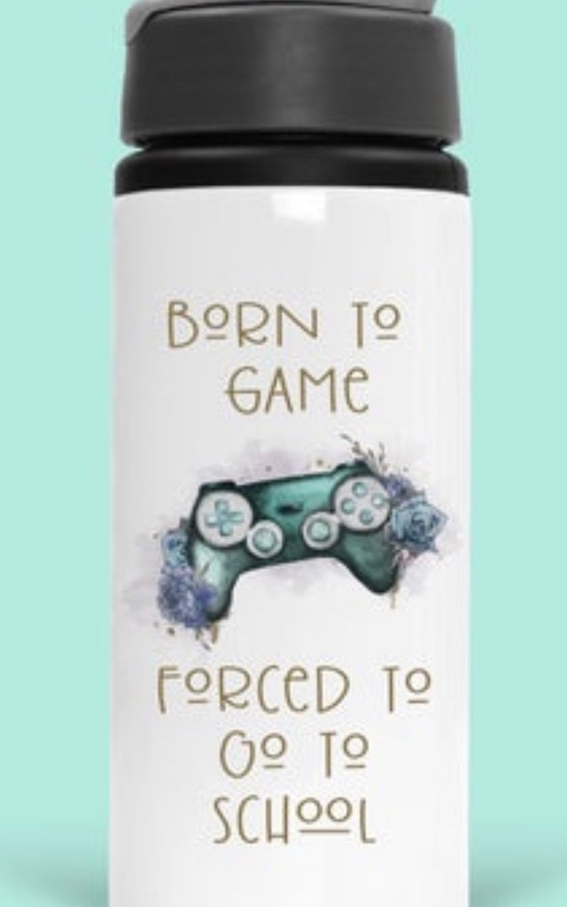 Personalised gaming flask new school drink bottle | Etsy